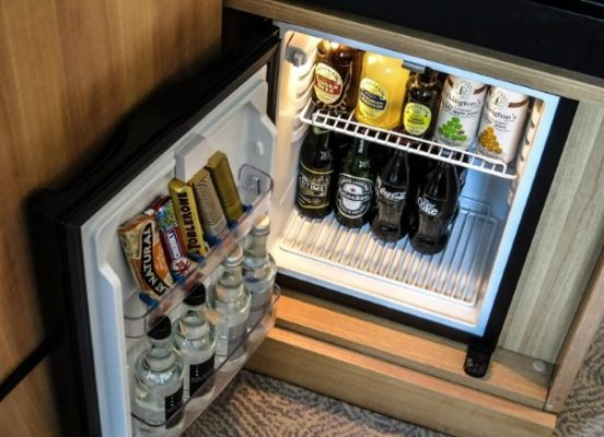 Minibar là gì? Minibar List trong khách sạn có gì?